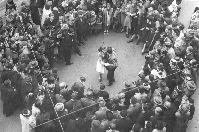 A fascinating insight into Australian women's roles in World War Two ...