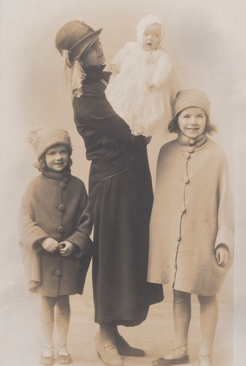Meet Ruth Lane-Poole, whose keen eye furnished The Lodge and Government ...