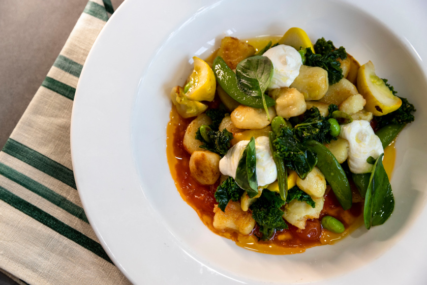 A Tuscan Lunch sounds like a Smart idea | HerCanberra