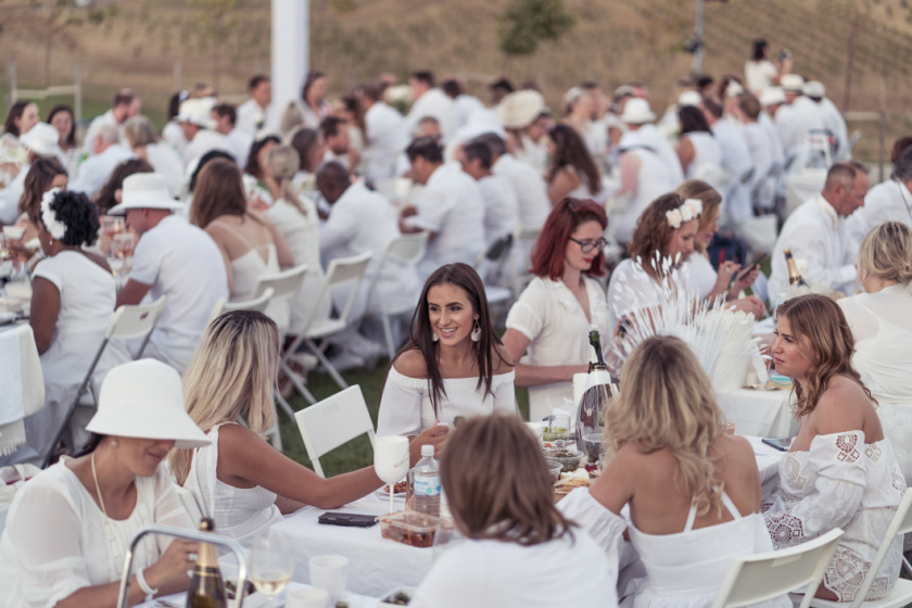 Dîner en Blanc is back for 2022 | HerCanberra