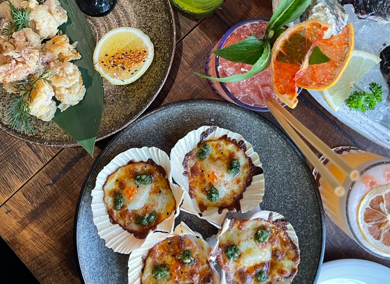 Lake and break: 12 stops for a food-filled lake walk | HerCanberra