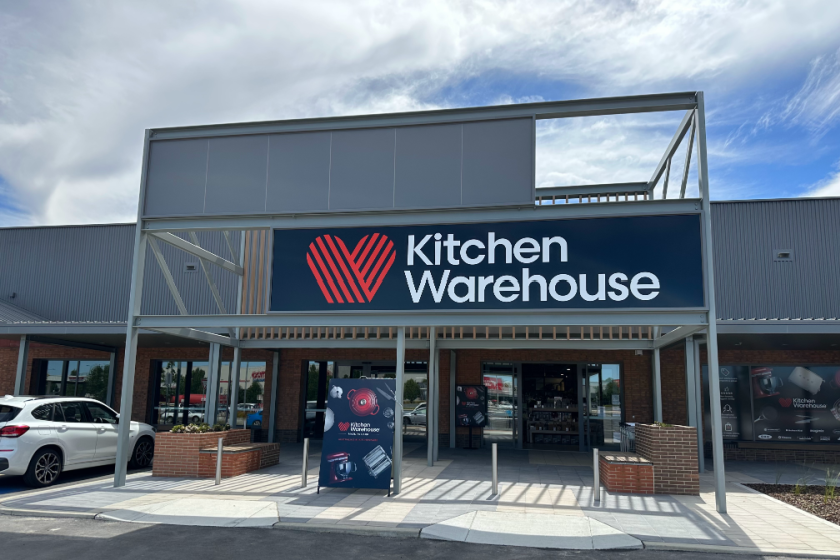 Hold on to your Le Creuset French Ovens, Kitchen Warehouse has arrived ...