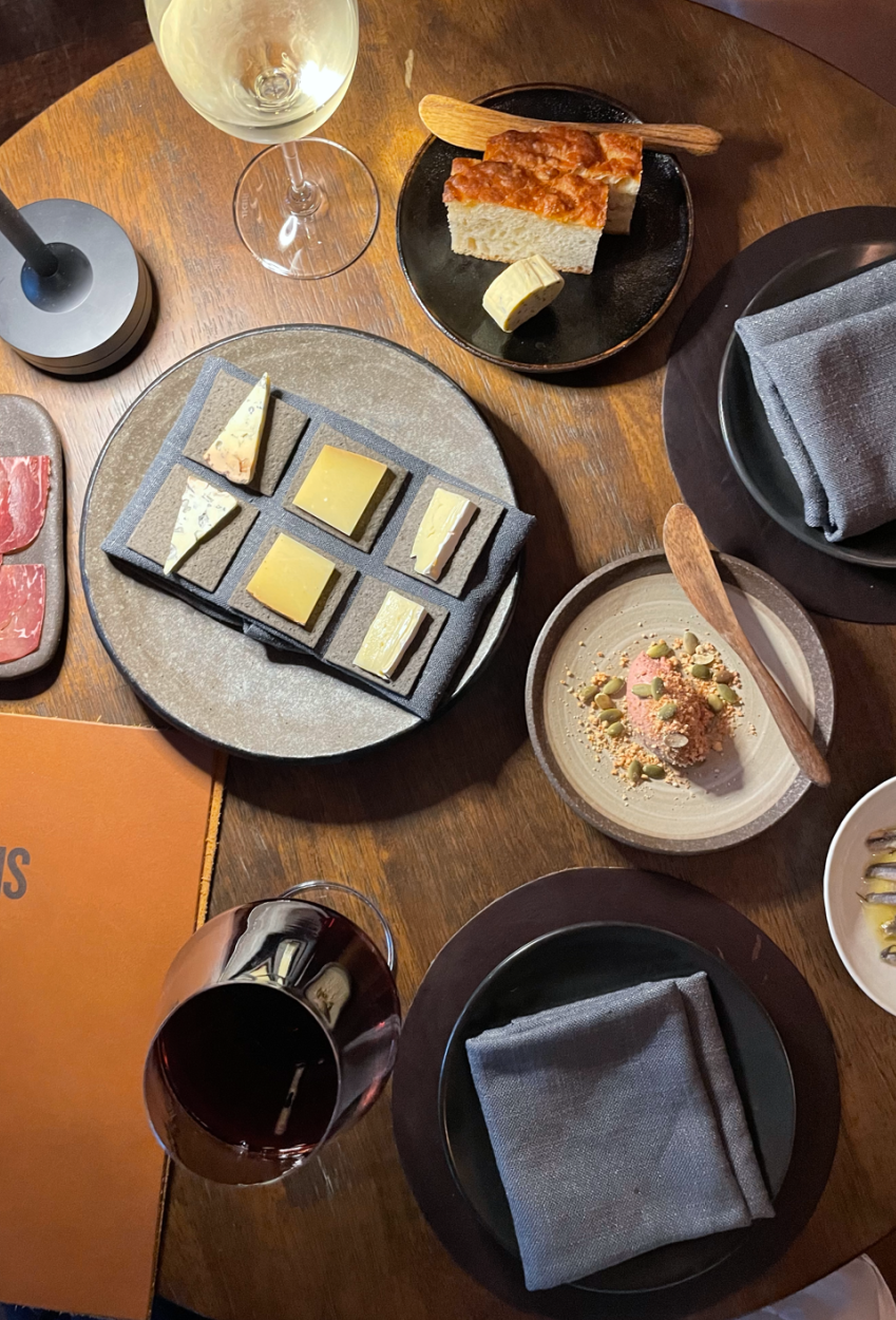 First Look: OTIS Lounge | HerCanberra